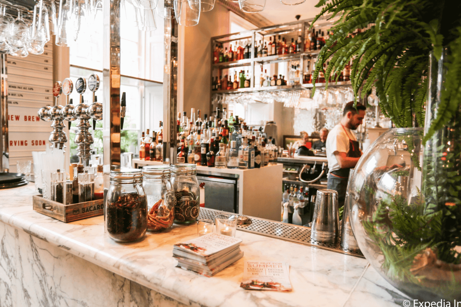 The Ultimate Guide to Edinburgh, Scotland - Adventures Of A Blonde Girl